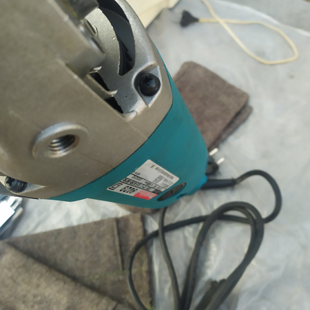Balgarka Makita  230