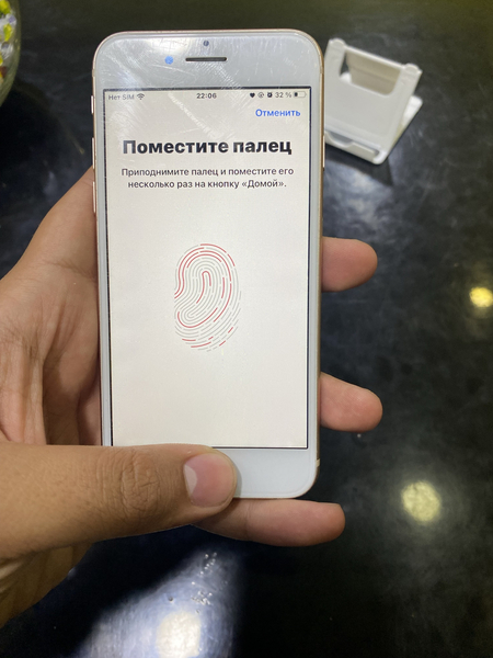 iPhone 8 64гб росе голд