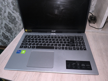 Acer noutbugi kore i7 kilishiladi ozim 11 milonga olganman