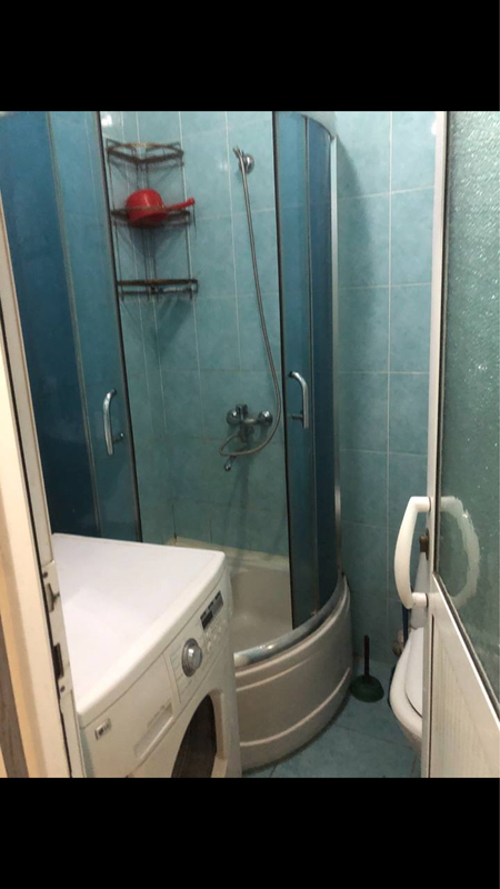 Аренда куйлюк 1.  2 ком 3 этаж 350$. Для семя