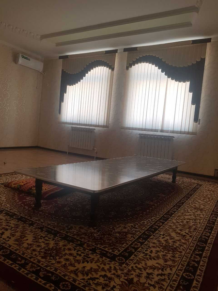 4-комнатная квартира в Ургенче, новостройка