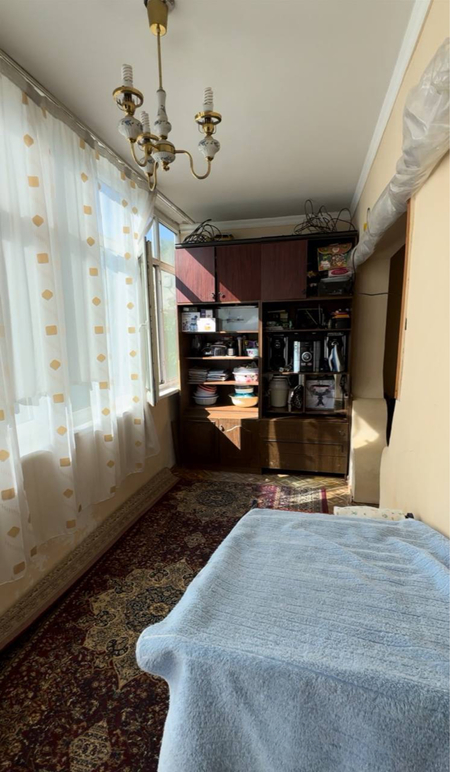 N1403 Olmazor tumani Sebzor 3/2/4