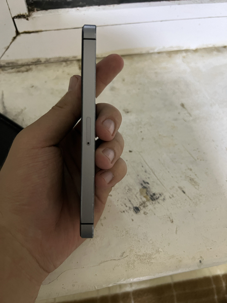 Iphone 5 es sotiladi!!!
