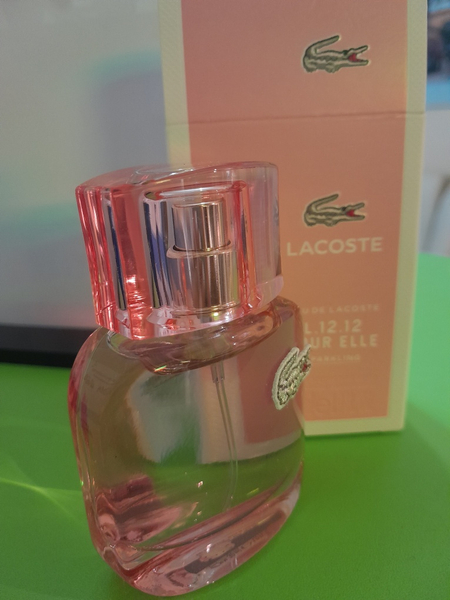 Новые оригинал духи  Lacoste Pour Elle 12.12 и подарок
