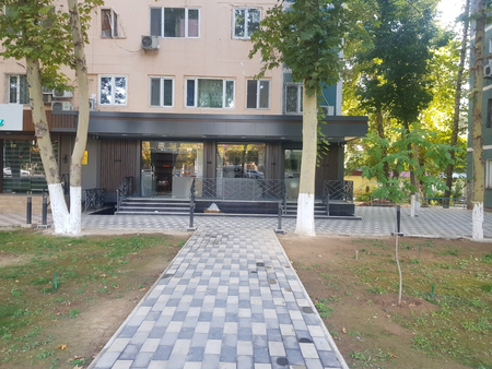 Аренда Нежилой пом. 125м2. 1 линия по ул. Нукус. Ор-р.  PIRAMID 2500$