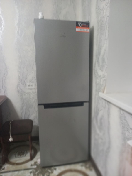 продается холоделник индезит почти новый