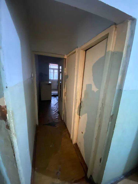 Продаётся 3х комн квартира на 2 этаже Ор-р Овир