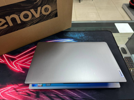 Lenovo ideapad Silver Core-i5 11-pakaleniya DDR4 Ozu-8gb HHD-1tb