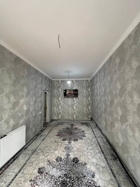 Yunsobod 14 kv 4/1/4 agaroti kota 93 m2 srochniy sotilvoti