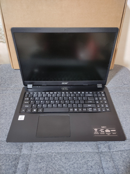 ACER aspire Core i3