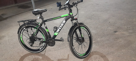 Cross  velosiped