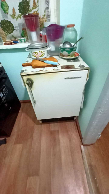 Срочно продается холодильник Саратов 2М