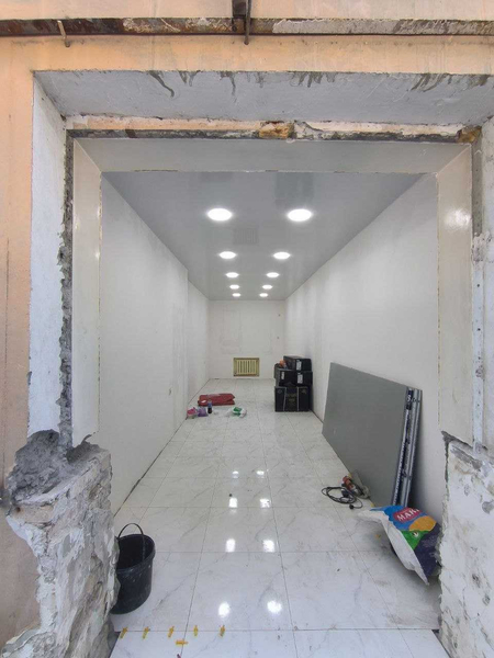 Ijaraga topshiriladi 28 m2 BIY metro Сдается в аренду 28 м2 на БИЙ