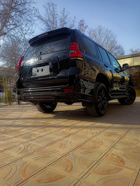 Новый Toyota Land Cruiser PRADO 150 BLACK EDITION диски R 19