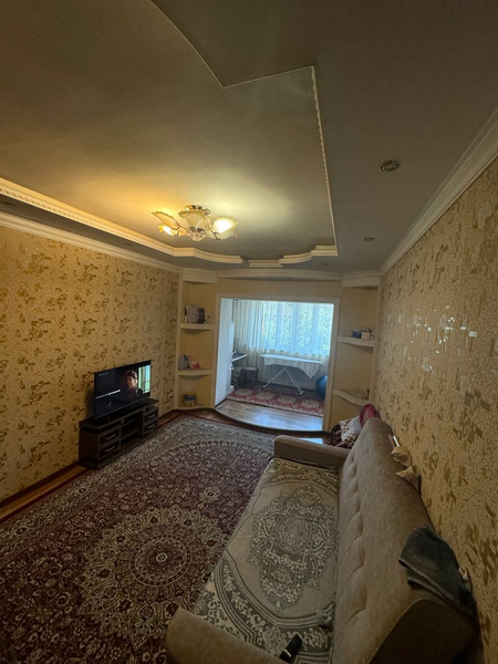 Срочно продается 2/2/4 квартира