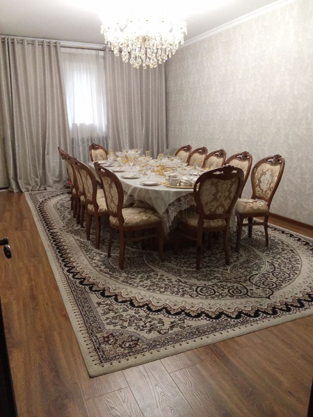 Продаётся квартира.Новостройка,Кирпич,Чиланзар Ц-квартал