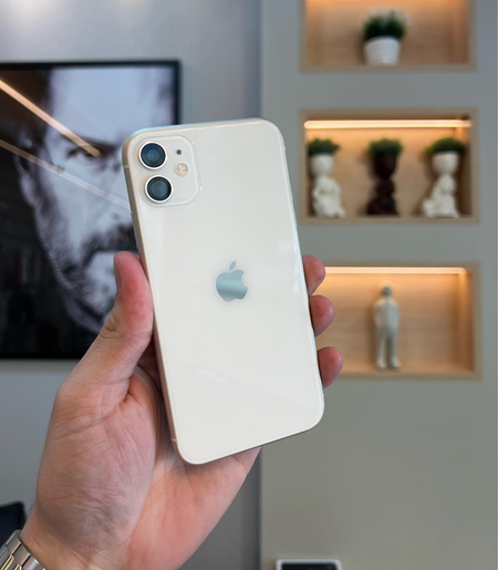 iPhone 11 64gb white