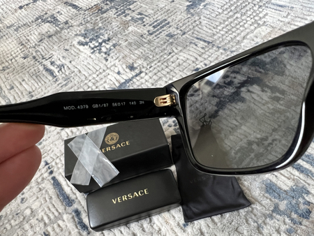 солнцезащитные очки Versace оригинал.