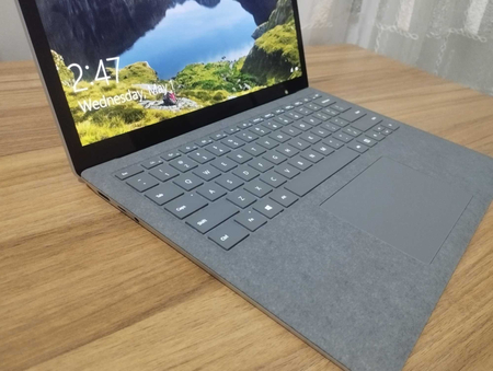 Microsoft Surface Laptop 2