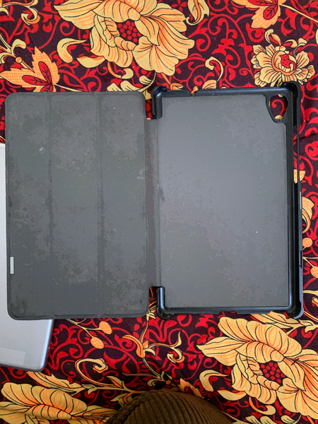 Планшет Lenovo Tab M8