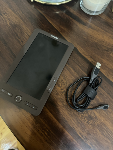 Электронная книга Wexler T7204BR