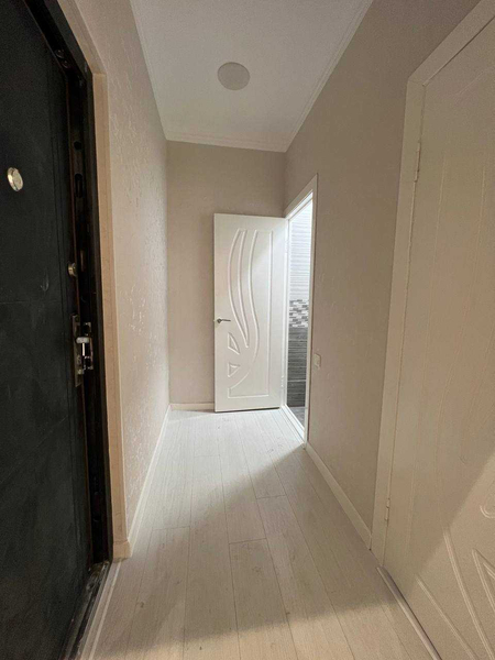 Яллангач, 1в2/1/4, ЕВРОРЕМОНТ, 35м2, ор-р Институт Культуры, Налоговая