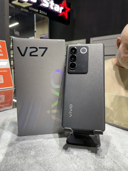 Vivo v 27 black 12/256 g