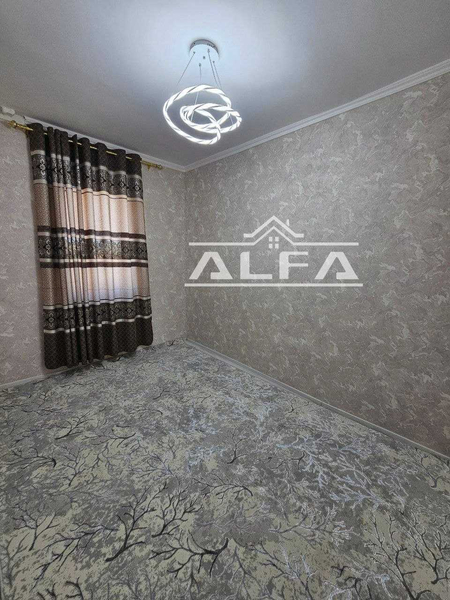 3 xonali 78m² 3-qavat sotiladi.