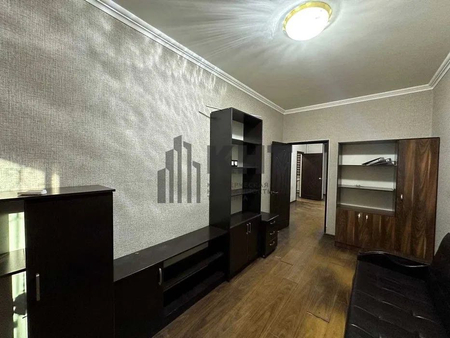 Шота Руставели мост Офис 55м2 с нежилой аренда