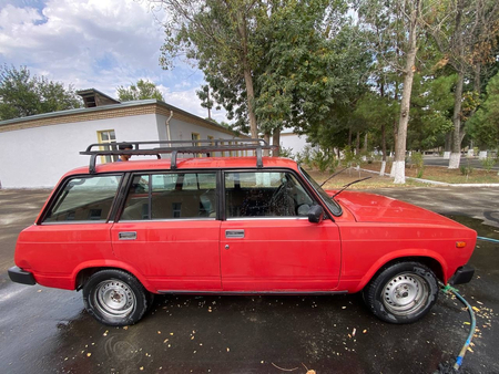 Jiguli 2104 lada
