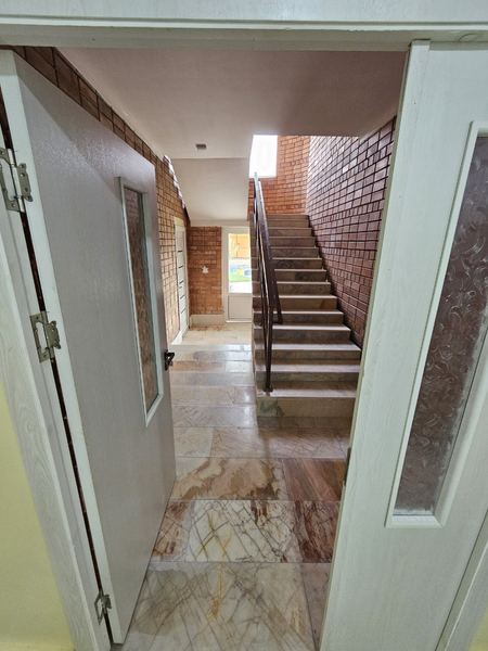 Продам Офис вдоль дороги готов 255 м² с евро ремонтом на Дубовый ый