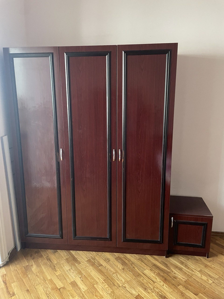 Спальный мебел сотилади. Яхши холатда