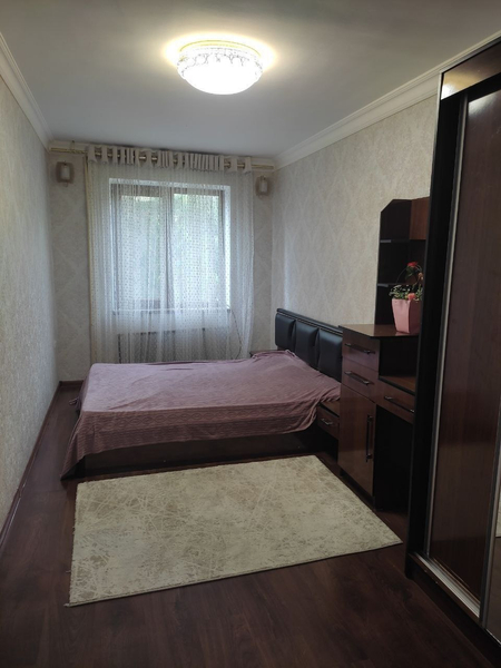 Сдаётся квартира 300$