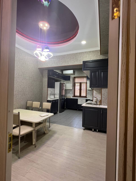 Yakkasaroy Family HOUSE 4 XONA