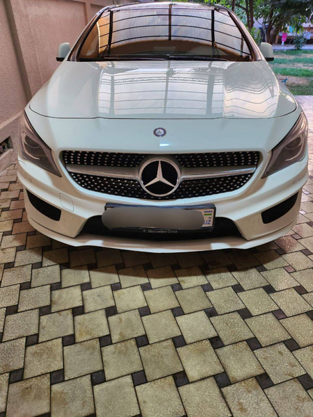 Mercedes-Benz CLA 200
