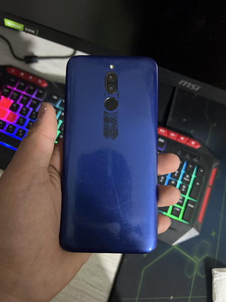 Redmi 8.