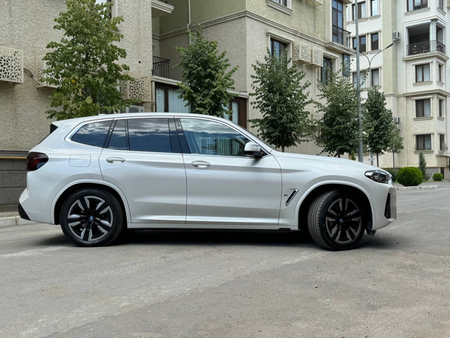BMW iX3 Full options