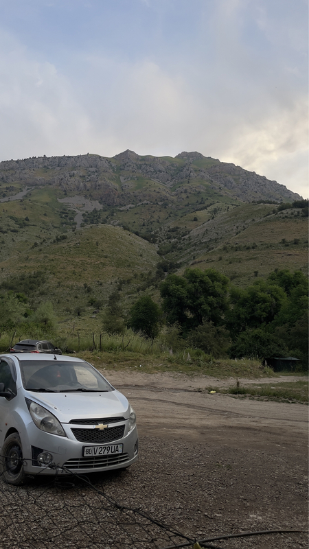 Спарк срочно сотилади