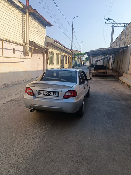 Chevrolet nexia 2