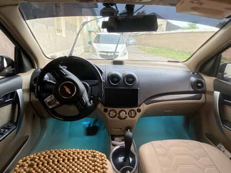Nexia 3 2017  metan  9300$