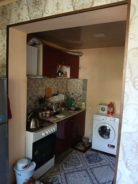 Продается квартира 3 ком на октябре г. Чирчик