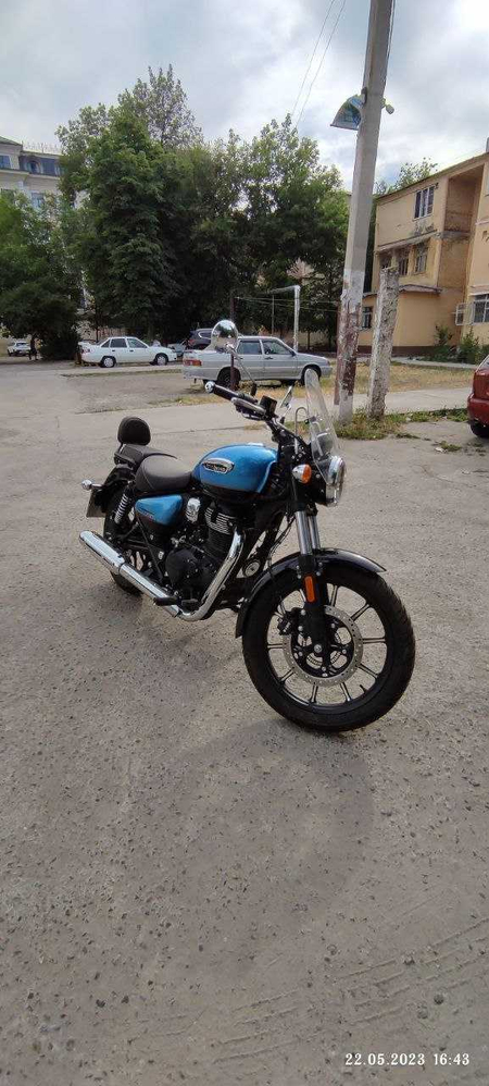 Продаётся Легендарный Royal Enfild Meteor 350