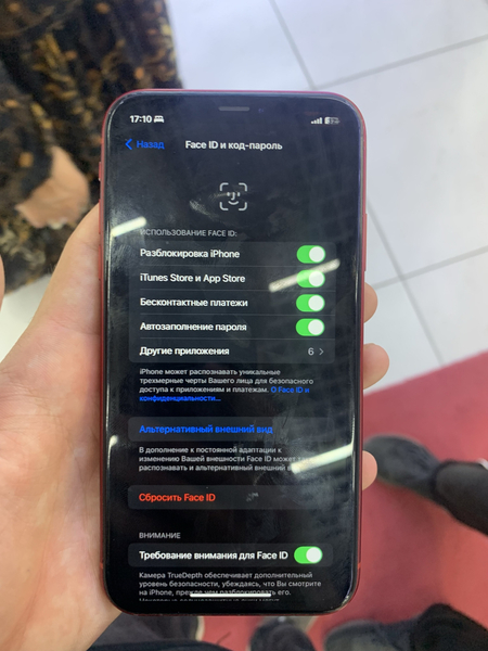 iphone XR sotiladi srochna