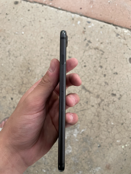 iPhone 7 plus 32 GB
