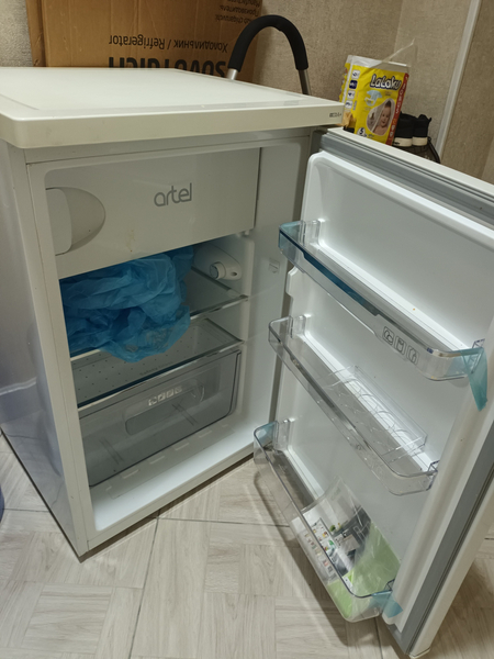 Холодильник Artel