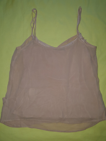 Продаю топ -майку Benetton