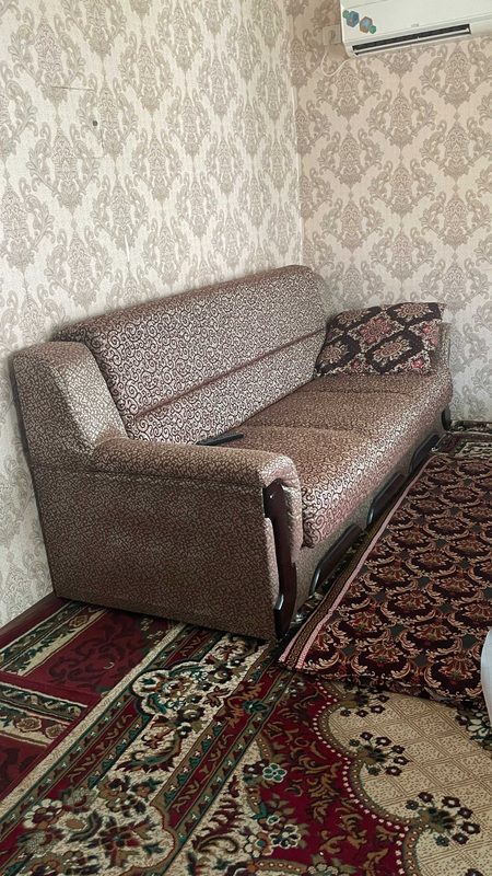 Диван и два кресла