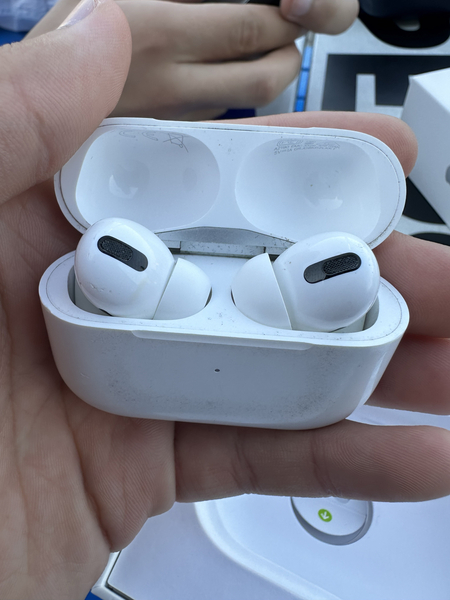 Air Pods Pro 1 поколения