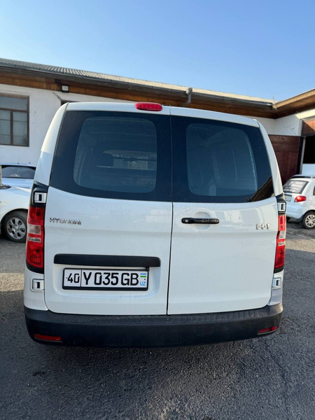 Hyundai H1 Furgon