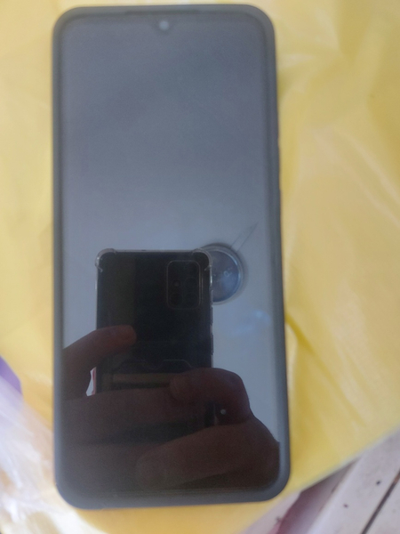 Redmi 10C sirochna sotiladi